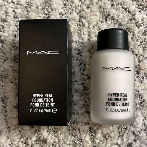 MAC Cosmetics | Makeup | Nib Mac Cosmetics Hyper Real Foundation In ...